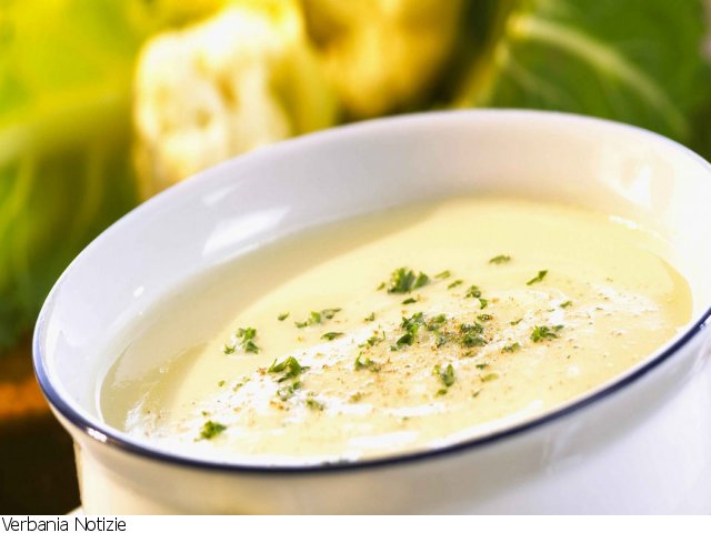 BellaZia: La Crema di Cavolfiori e Mandorle